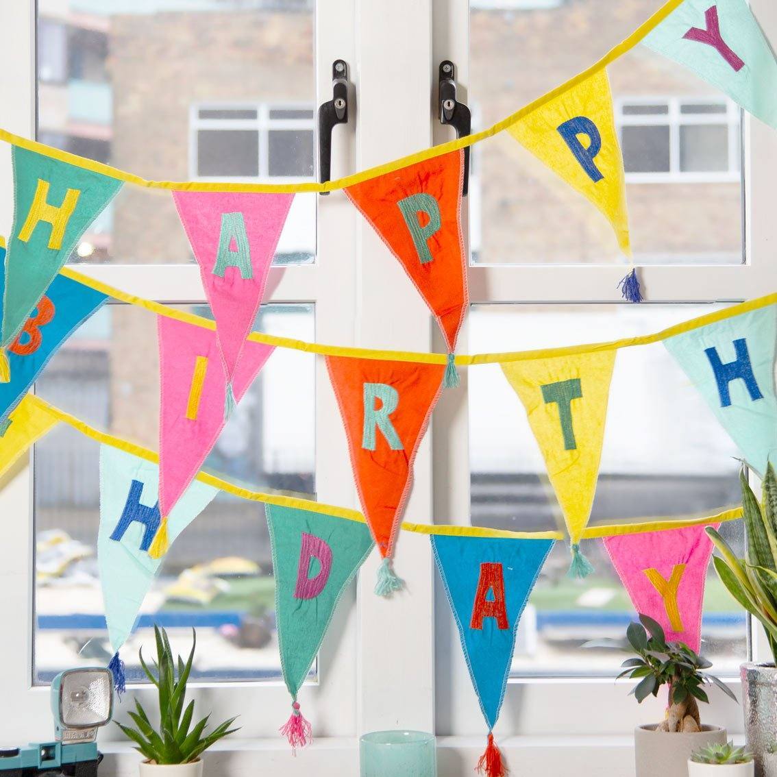Bunting & Garlands - Party Paper Bunting - UK Bunting – Pretty Little ...