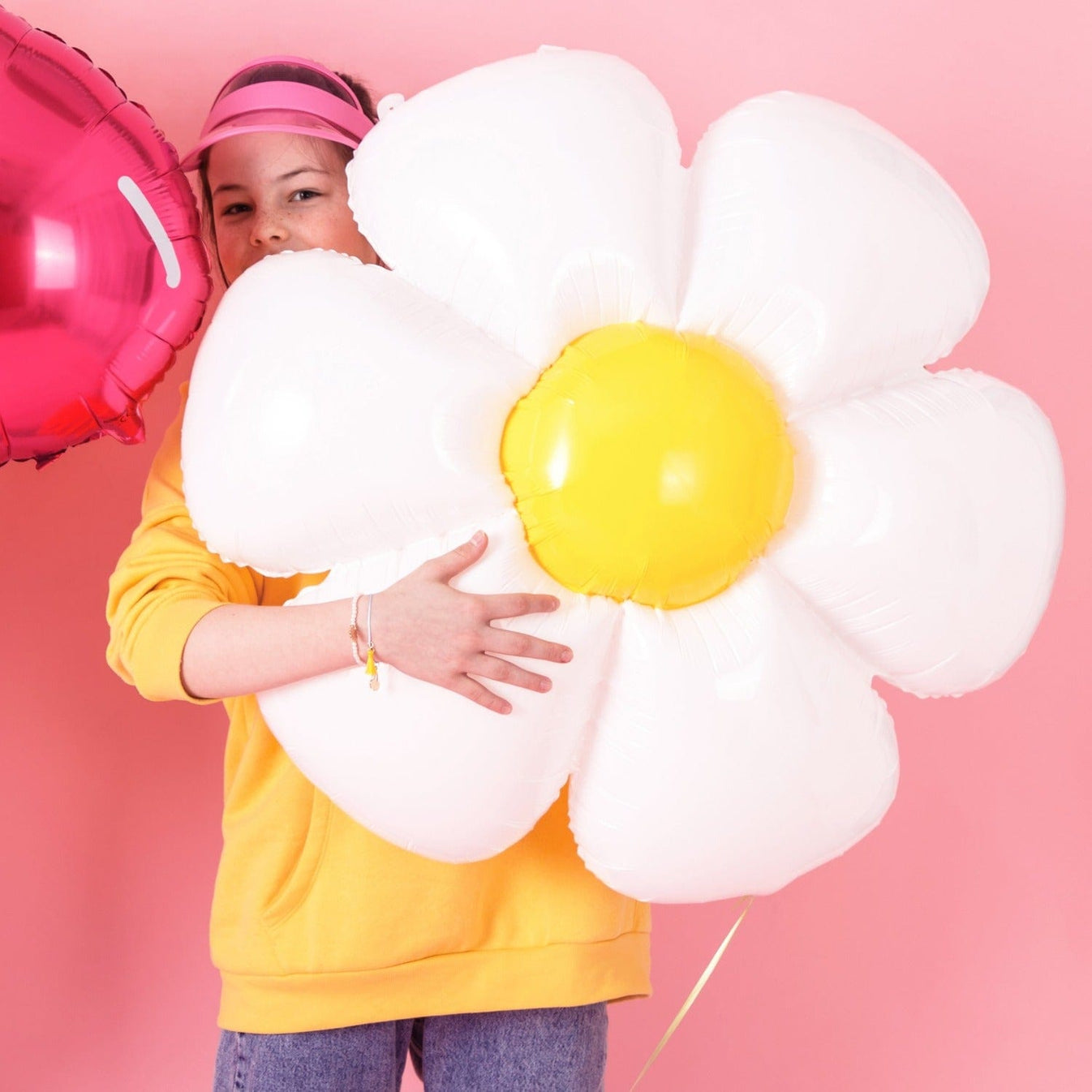 Giant Daisy Balloon | Daisy Foil Balloon UK – Pretty Little Party Shop