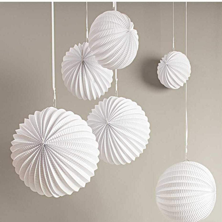 Stylish Paper Party Decorations | Unique Party Decorations UK – Pretty ...
